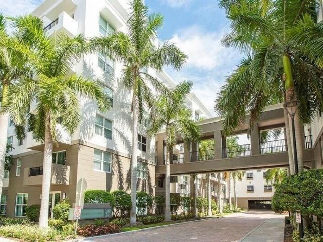 Luxury apartment complex for rent in Fort Lauderdale, United States