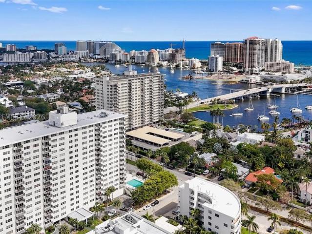 Luxury apartment complex for rent in Fort Lauderdale, United States