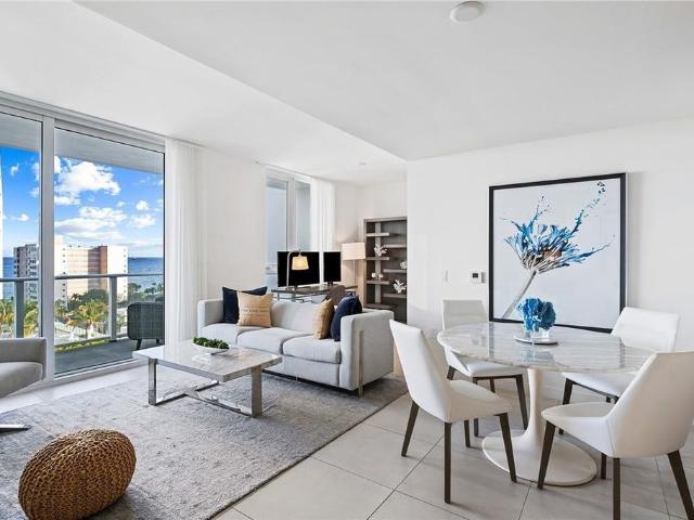 Luxury apartment complex for rent in Fort Lauderdale, United States