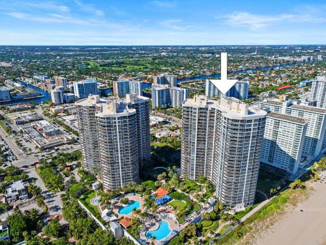 Luxury apartment complex for rent in Fort Lauderdale, United States
