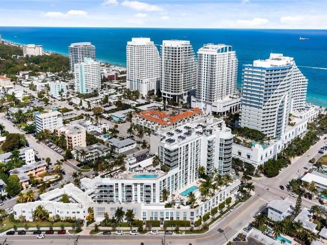 Luxury apartment complex for rent in Fort Lauderdale, United States