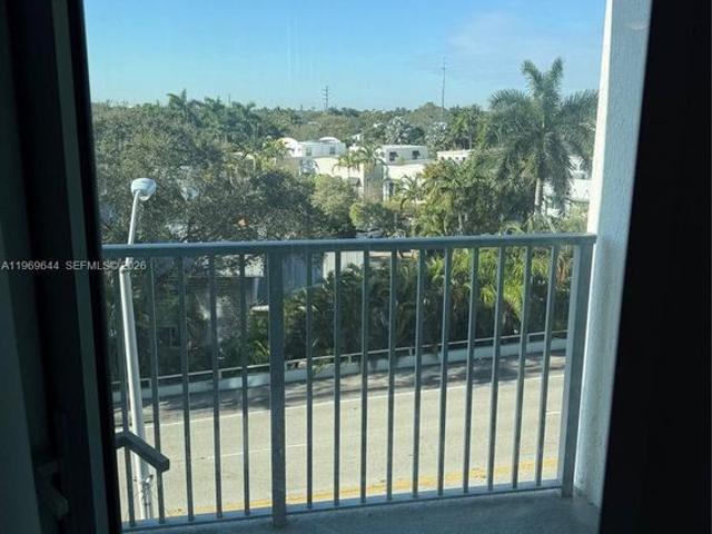Luxury apartment complex for rent in Fort Lauderdale, United States