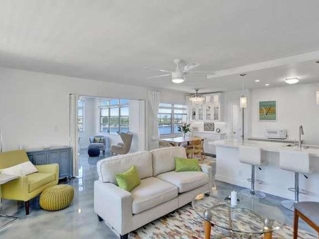 Luxury apartment complex for rent in Fort Lauderdale, United States