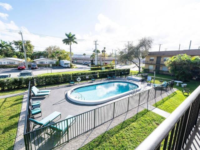 Luxury apartment complex for rent in Fort Lauderdale, United States
