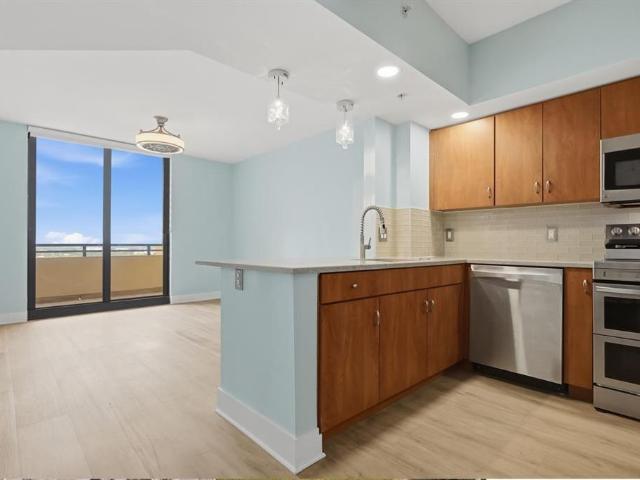 Luxury apartment complex for rent in Fort Lauderdale, United States