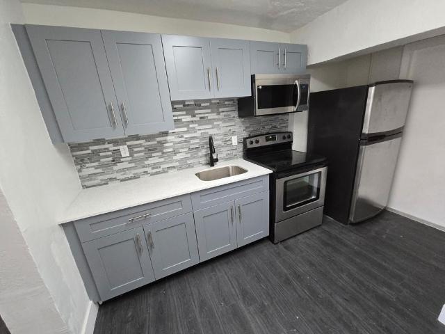 Luxury apartment complex for rent in Fort Lauderdale, United States
