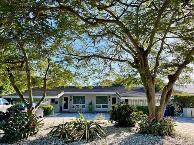 Luxury apartment complex for rent in Fort Lauderdale, United States