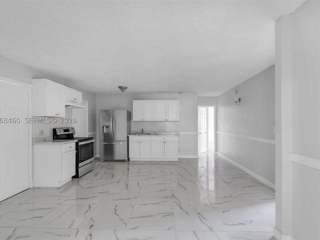 Luxury apartment complex for rent in Fort Lauderdale, United States