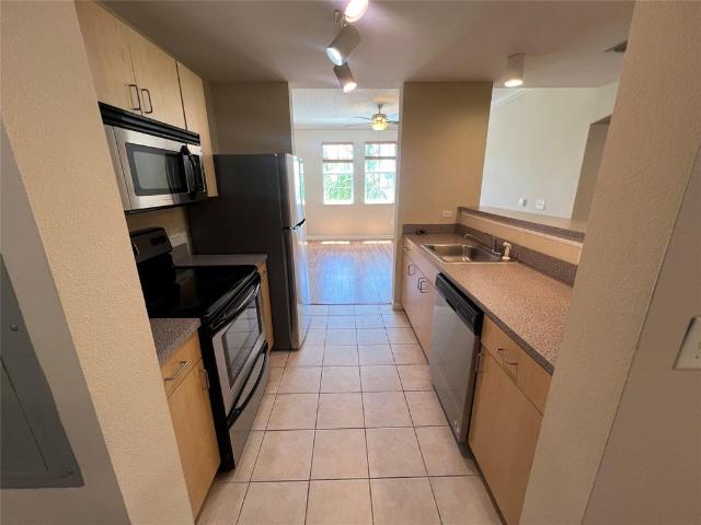 Luxury apartment complex for rent in Fort Lauderdale, United States