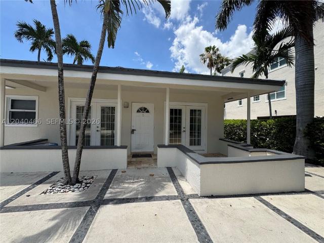 Luxury apartment complex for rent in Fort Lauderdale, United States