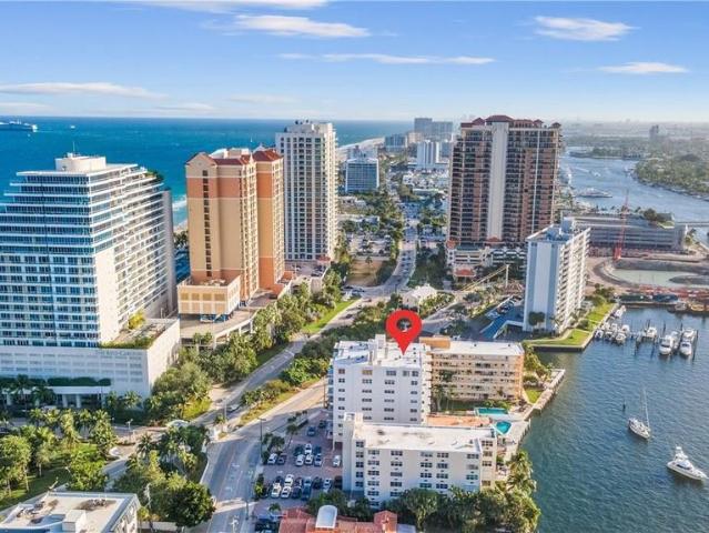 Luxury apartment complex for rent in Fort Lauderdale, United States