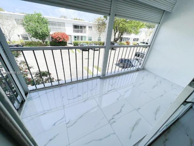 Luxury apartment complex for rent in Fort Lauderdale, United States