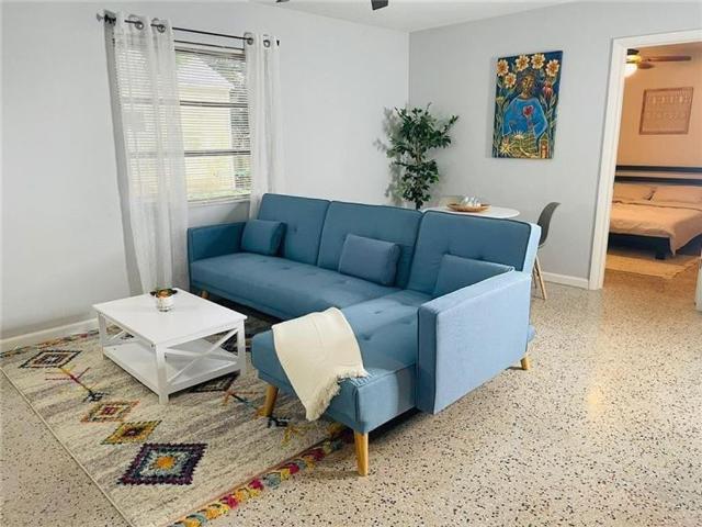 Luxury apartment complex for rent in Fort Lauderdale, United States