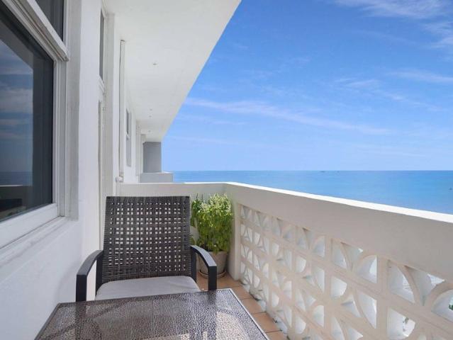 Luxury apartment complex for rent in Fort Lauderdale, United States