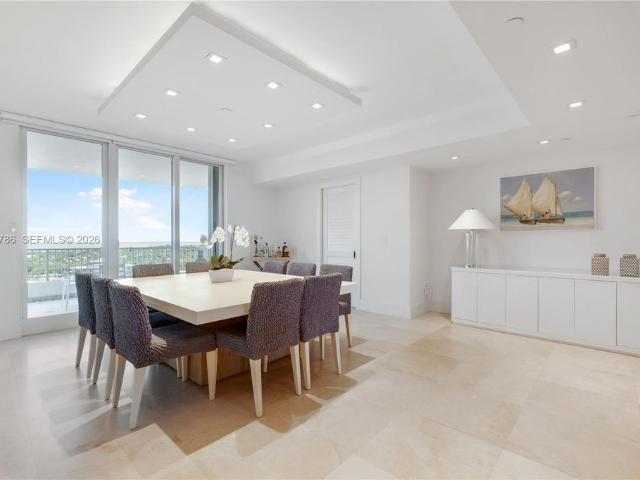 Luxury apartment complex for rent in Key Biscayne, Florida