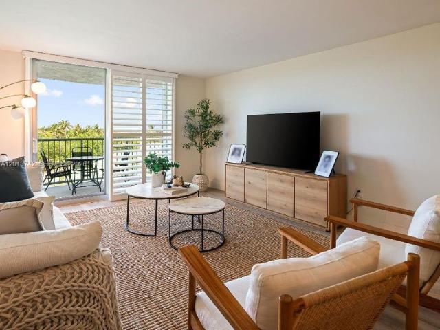Luxury apartment complex for rent in Key Biscayne, Florida