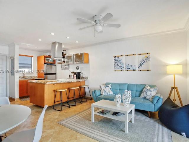 Luxury apartment complex for rent in Key Biscayne, Florida