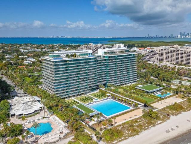 Luxury apartment complex for rent in Key Biscayne, Florida