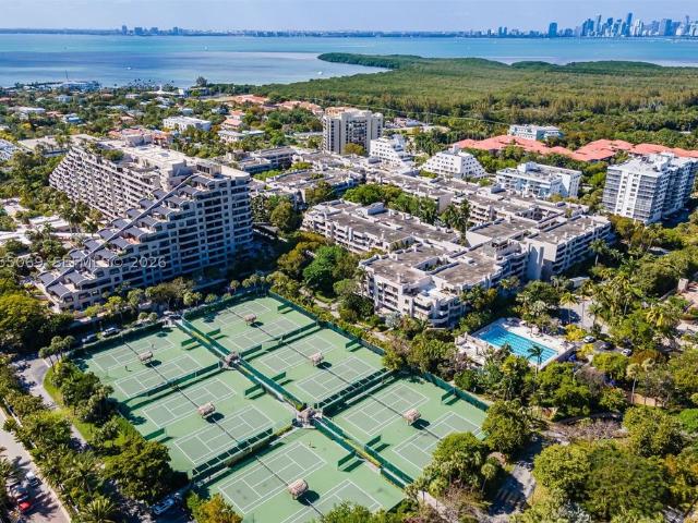 Luxury apartment complex for rent in Key Biscayne, United States