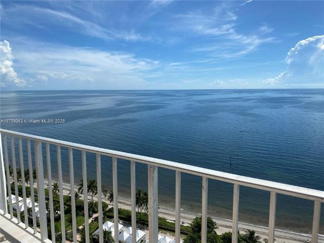 Luxury apartment complex for rent in Key Biscayne, United States