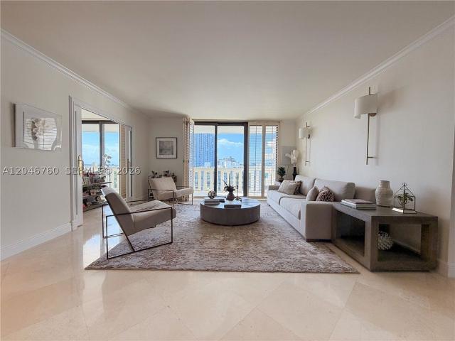 Luxury apartment complex for rent in Key Biscayne, United States