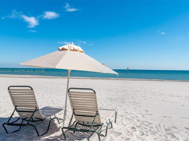 Luxury apartment complex for rent in Key Biscayne, United States