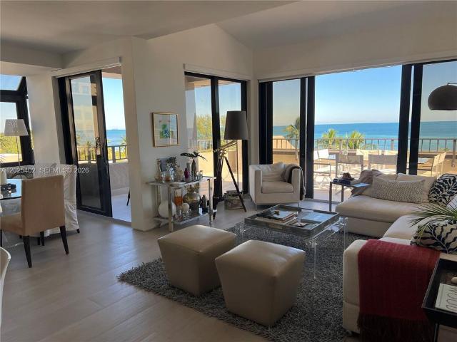 Luxury apartment complex for rent in Key Biscayne, United States