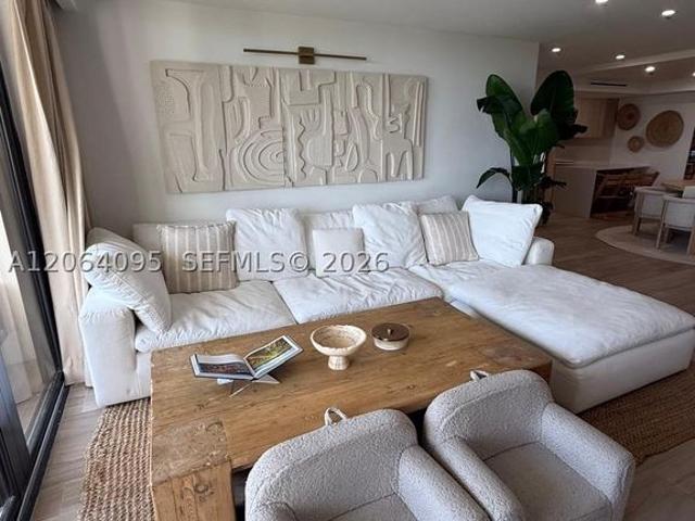 Luxury apartment complex for rent in Key Biscayne, United States