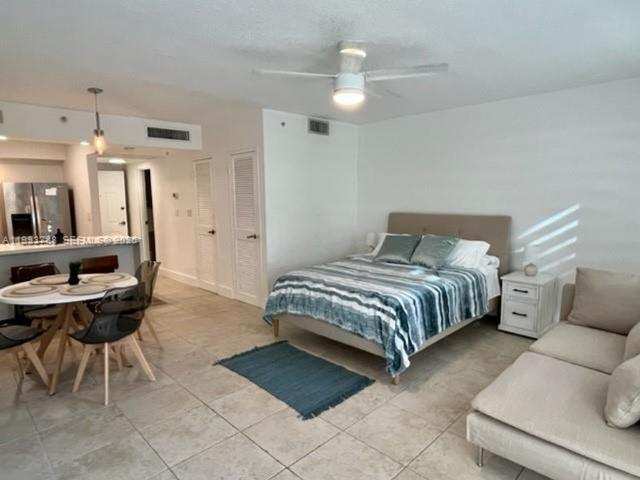 Luxury apartment complex for rent in Hollywood, Florida