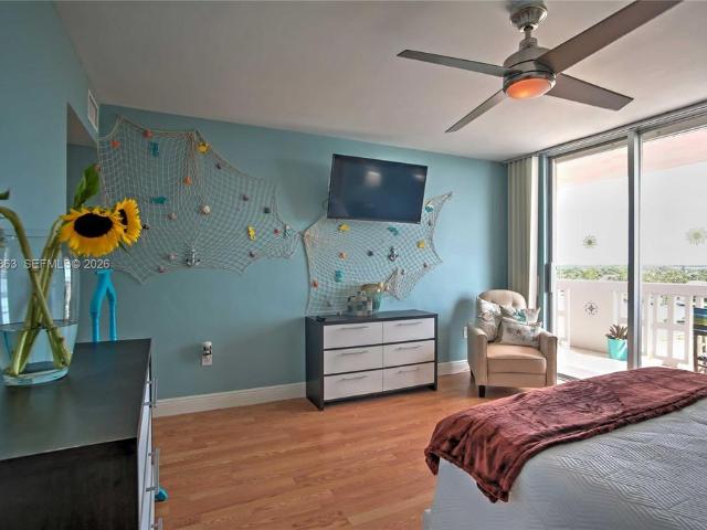 Luxury apartment complex for rent in Hollywood, Florida