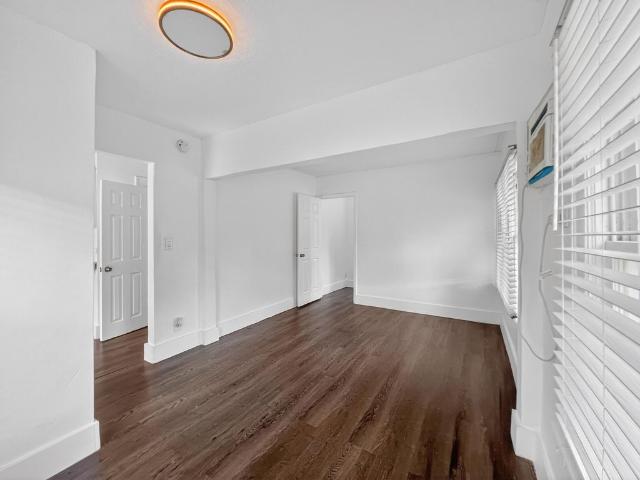 Luxury apartment complex for rent in Hollywood, Florida