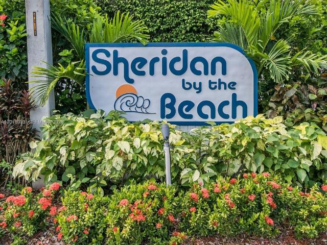 Luxury apartment complex for rent in Hollywood, Florida