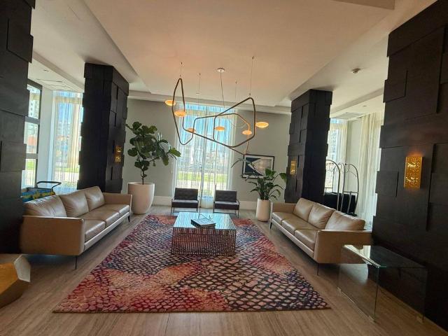 Luxury apartment complex for rent in Hollywood, United States
