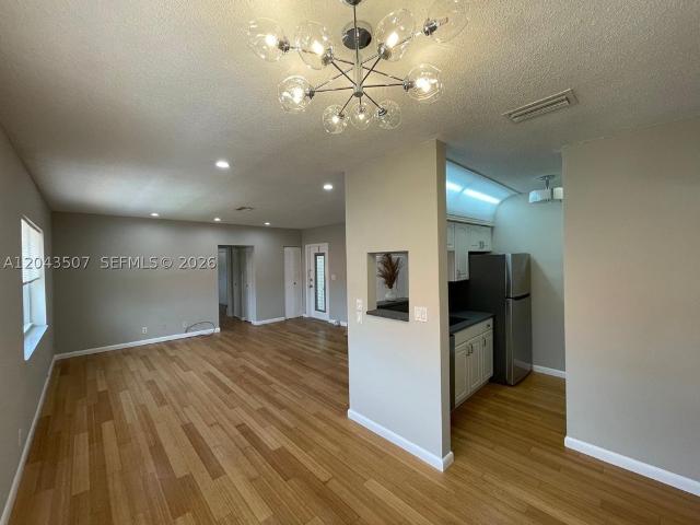 Luxury apartment complex for rent in Hollywood, United States