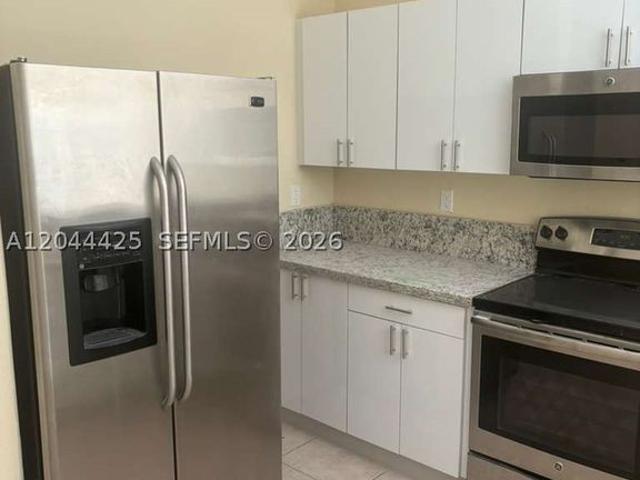 Luxury apartment complex for rent in Homestead, Florida