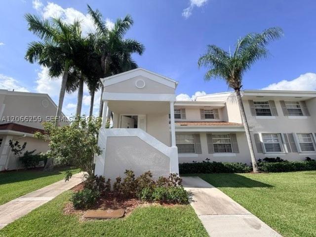 Luxury apartment complex for rent in Homestead, Florida