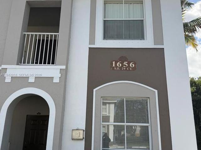 Luxury apartment complex for rent in Homestead, Florida