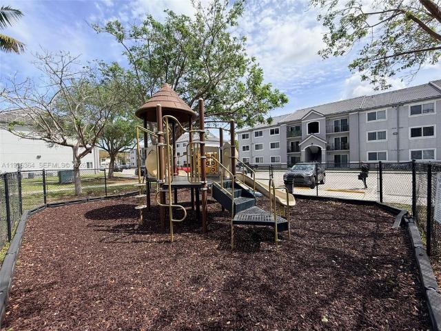 Luxury apartment complex for rent in Homestead, Florida