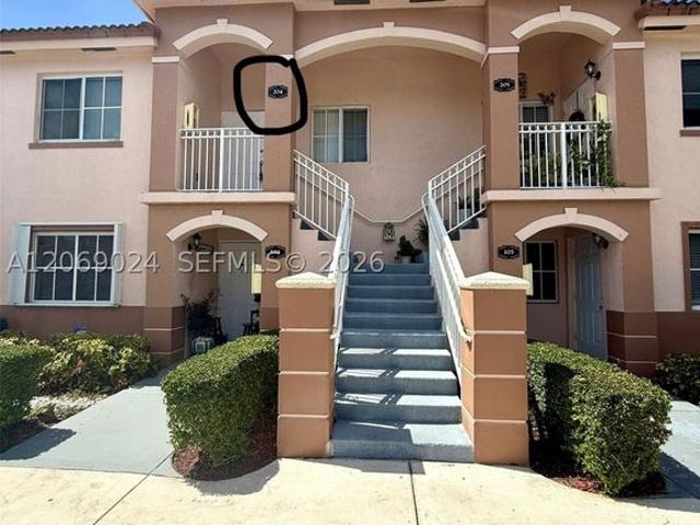 Luxury apartment complex for rent in Homestead, Florida