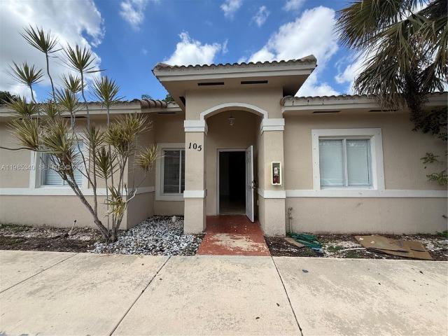 Luxury apartment complex for rent in Homestead, Florida