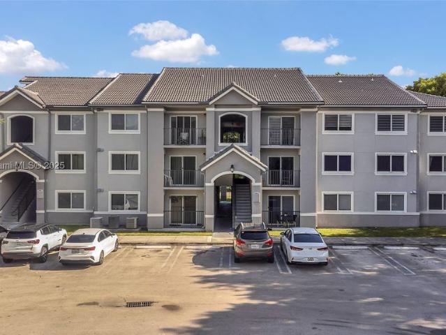 Luxury apartment complex for rent in Homestead, Florida