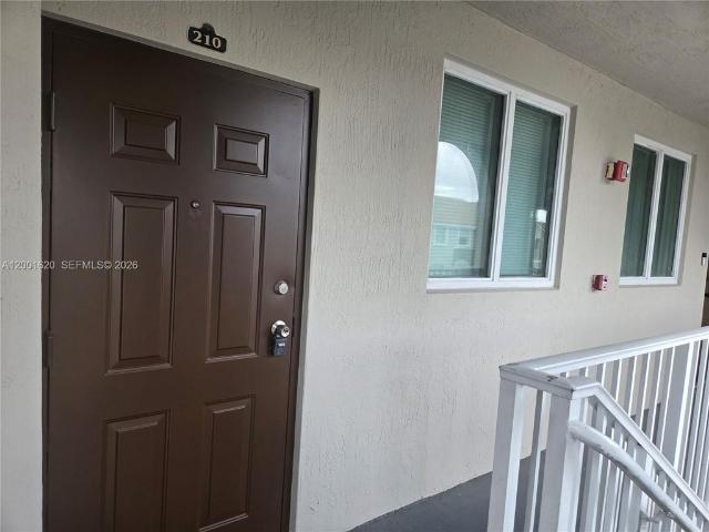 Luxury apartment complex for rent in Homestead, Florida