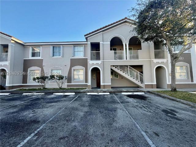 Luxury apartment complex for rent in Homestead, Florida