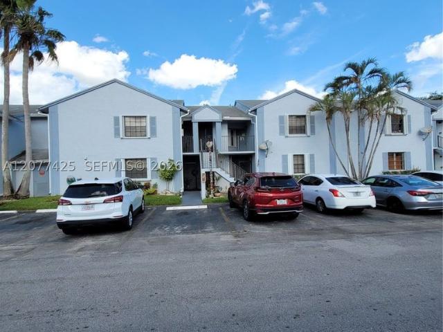 Luxury apartment complex for rent in Homestead, United States
