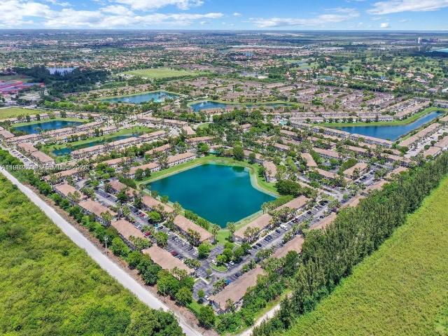 Luxury apartment complex for rent in Homestead, United States