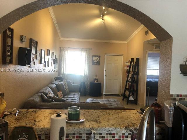 Luxury apartment complex for rent in Homestead, United States