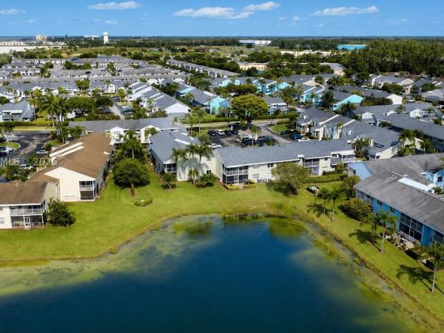Luxury apartment complex for rent in Homestead, United States