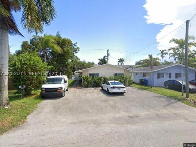 Luxury apartment complex for rent in Hallandale, United States