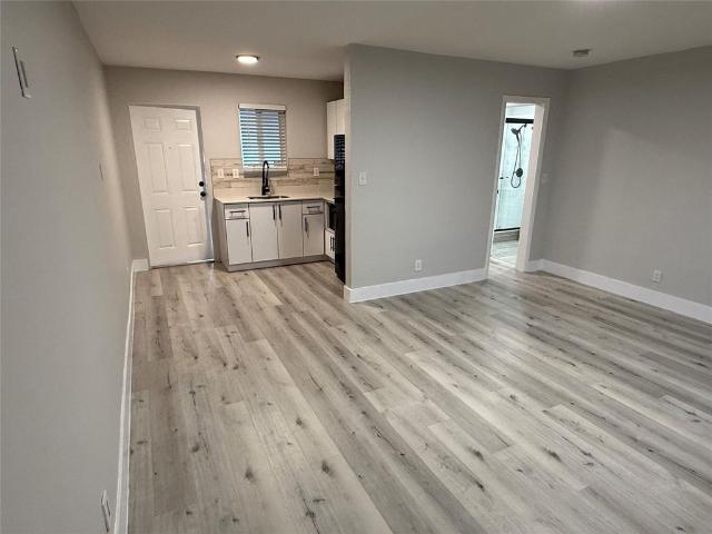 Luxury apartment complex for rent in Hallandale, United States