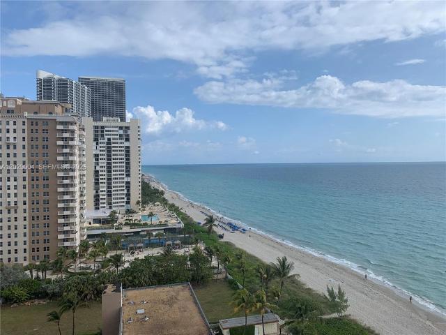 Luxury apartment complex for rent in Hallandale, United States